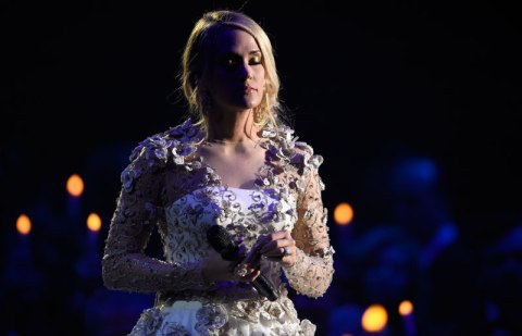 2017 CMAs Best Moments — See The CMA Awards Show Highlights – Hollywood ...