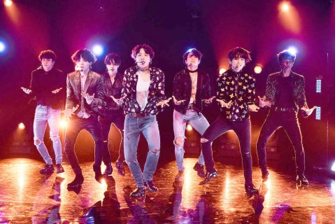 BTS’ Live Performances — Photos Of The K-Pop Group Performing ...