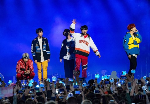 BTS’ Live Performances — Photos Of The K-Pop Group Performing ...