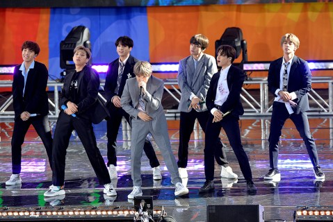 BTS’ Live Performances — Photos Of The K-Pop Group Performing ...