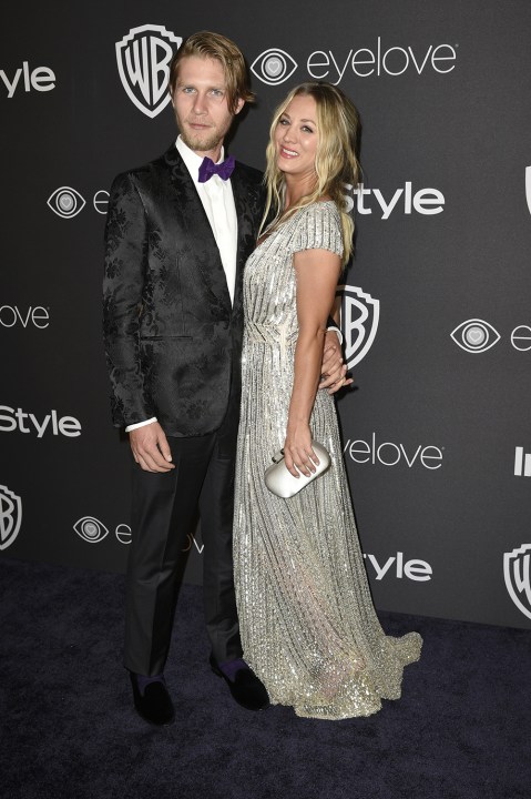 Kaley Cuoco & Karl Cook: Pics Of The Married Couple – Hollywood Life