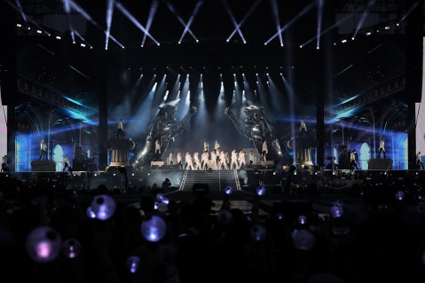 BTS’ Live Performances — Photos Of The K-Pop Group Performing ...