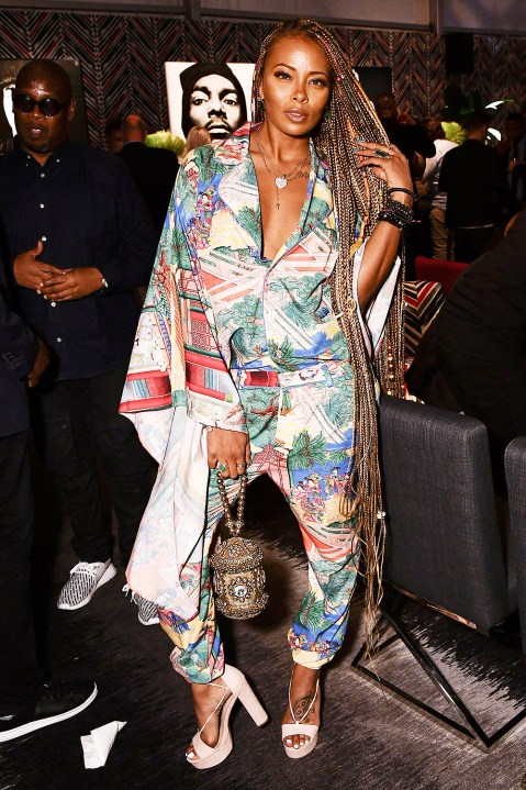 Eva Marcille: Pics Of The ‘RHOA’ Star & ‘ANTM’ Winner – Hollywood Life