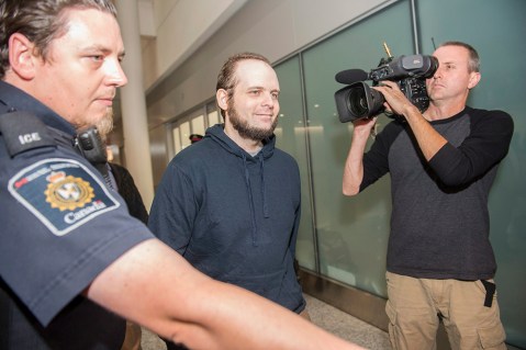 Joshua Boyle: Photos Of The Freed Hostage – Hollywood Life