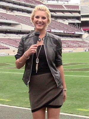 Courtney Roland: Photos Of The Missing Reporter – Hollywood Life