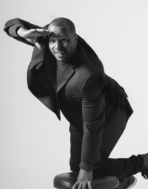 Donald Faison’s HollywoodLife Portraits: See Pics – Hollywood Life