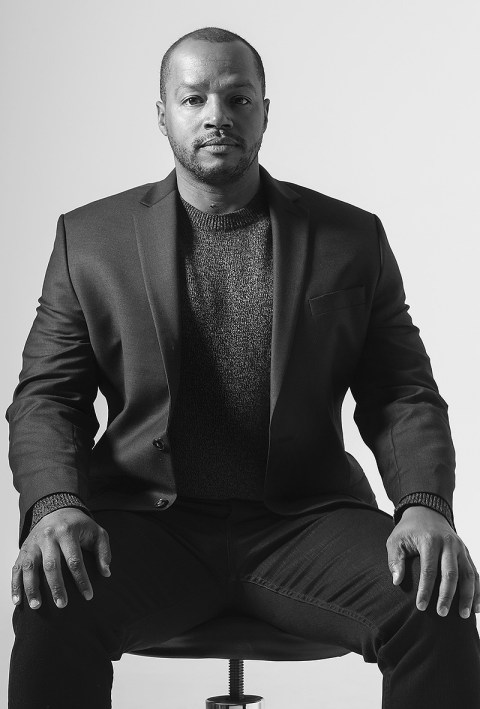 Donald Faison’s HollywoodLife Portraits: See Pics – Hollywood Life