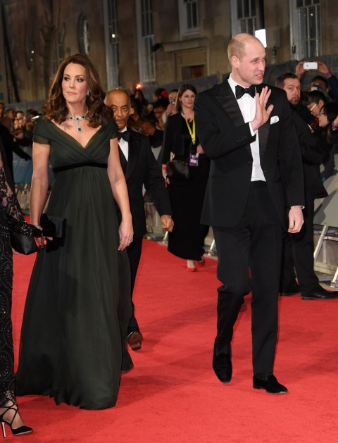 BAFTAs Fashion On Red Carpet: See The Best Dressed Celebs – Hollywood Life