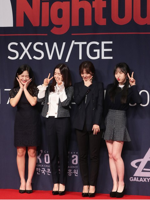 Red Velvet — Photos Of The K-Pop Group – Hollywood Life