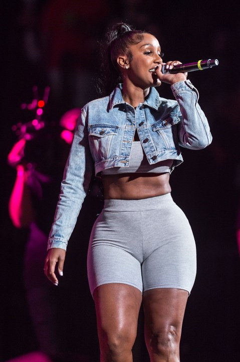 Bernice Burgos & Tiny Harris’ Waists Pics: Who Rocks Smaller Tummy ...