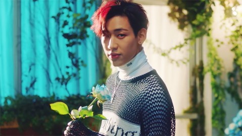 GOT7’s Video For ‘LOOK’ & More Photos Of The Band – Hollywood Life