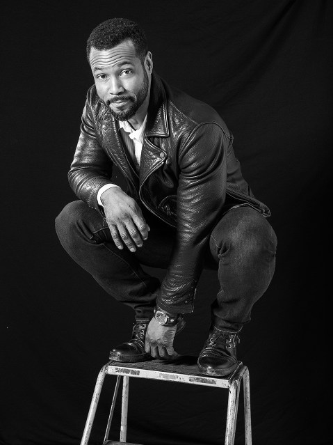 Isaiah Mustafa Photos: Exclusive Pictures – Hollywood Life