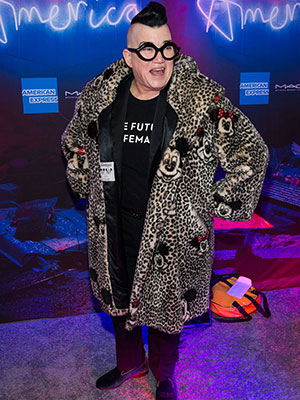 Celebrities Supporting Women’s Rights — Pics – Hollywood Life