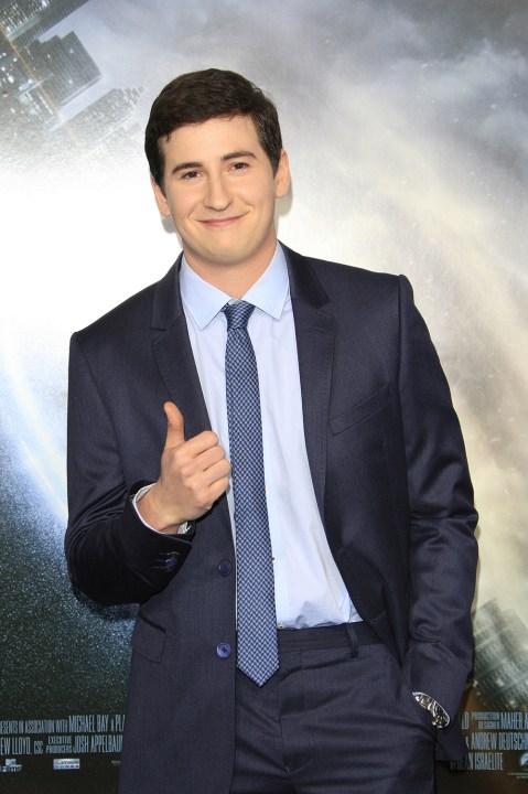 Sam Lerner — PICS – Hollywood Life