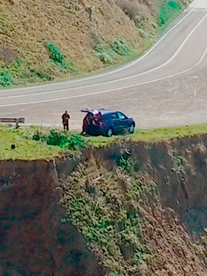 See Pics From The Sarah & Jennifer Hart Murder-Suicide Investigation ...