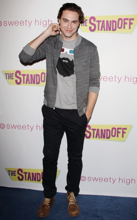 Ryan McCartan: PICS of the Singer/Actor – Hollywood Life