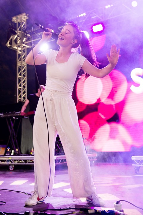 Sigrid: Photos Of The Singer & Pop Star – Hollywood Life