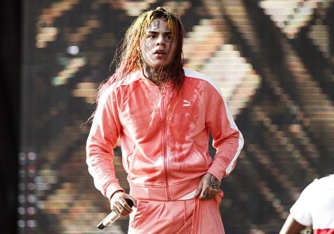 Tekashi 6ix9ine: Photos Of The Controversial Rapper – Hollywood Life