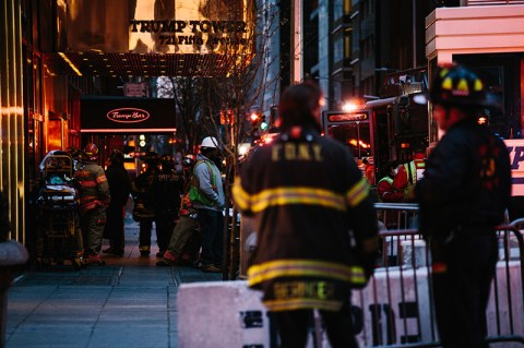 Trump Tower Fire — SEE PICS – Hollywood Life