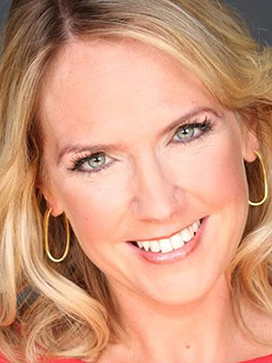 Kelly Sadler: Photos Of The White House Aide – Hollywood Life