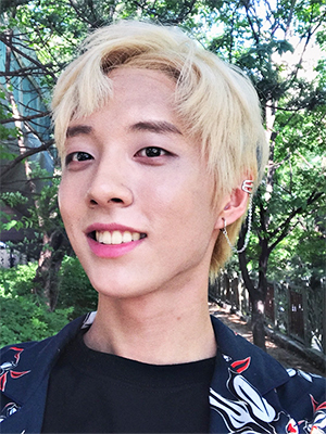 Holland, K-pop Singer — Photos Of The Music Superstar – Hollywood Life