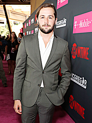 Michael Angarano — Photos Of The Actor – Hollywood Life