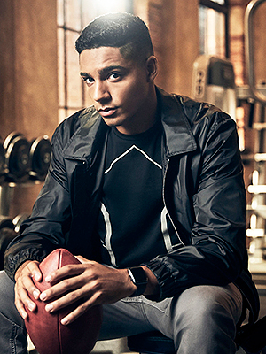 ‘All American’ — Photos Of The Show – Hollywood Life