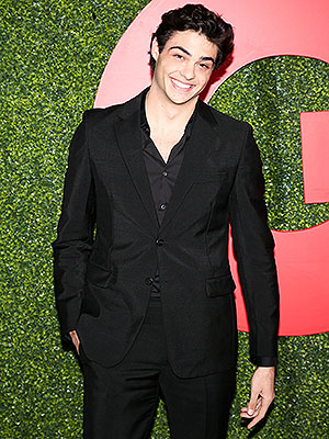 Hottest Rising Stars Of 2018 — Photos – Hollywood Life