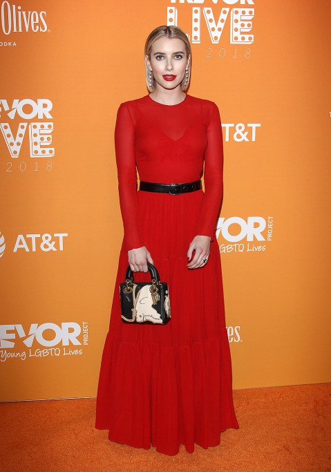 Celebrities Wearing Red Looks: Photos of the Best Outfits – Hollywood Life