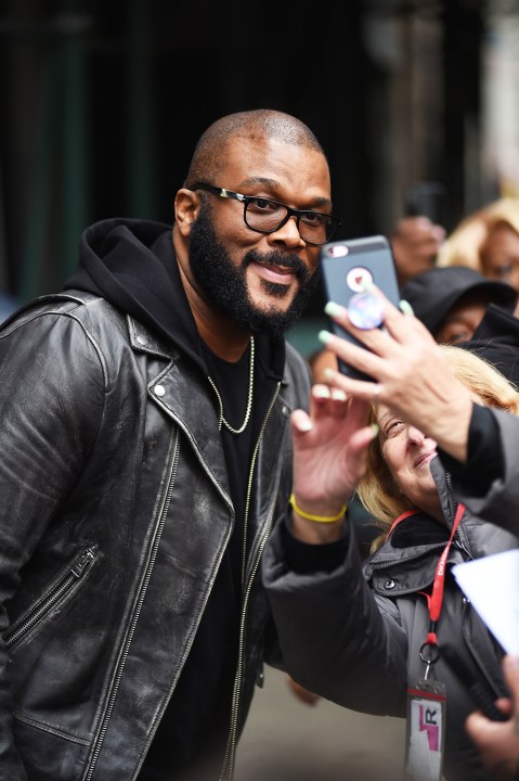 Tyler Perry: Photos of the Filmmaker & Entertainment Mogul – Hollywood Life