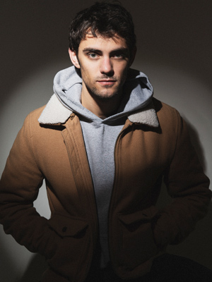 Dakota Shapiro — Exclusive Portraits – Hollywood Life