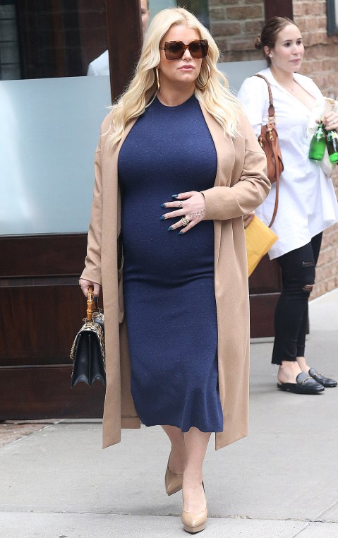 Jessica Simpson’s Pregnancy — PHOTOS – Hollywood Life