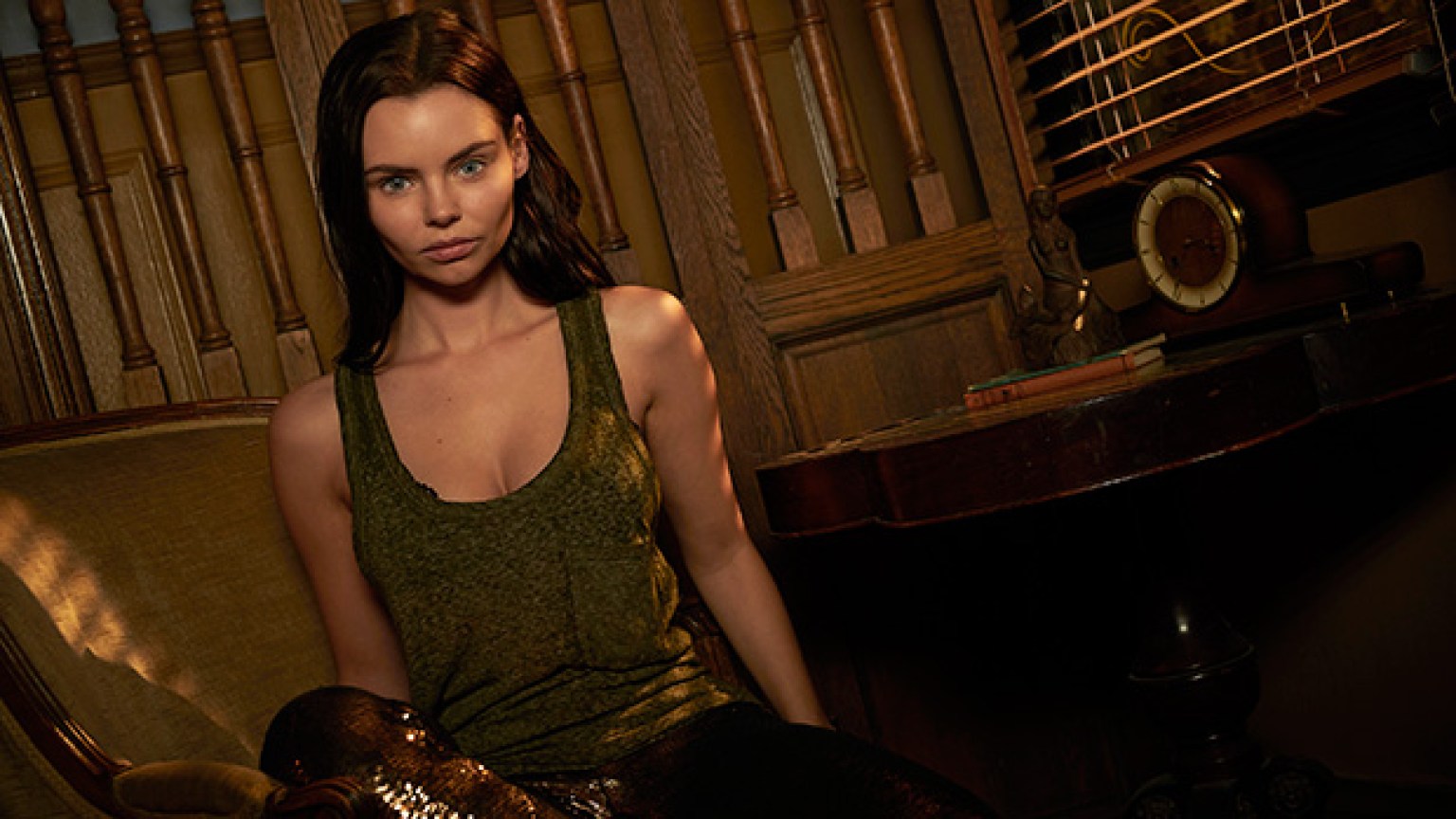 ‘Siren’ Season 2 Spoilers: Ryn, Ben & Maddie — Eline Powell Interview ...
