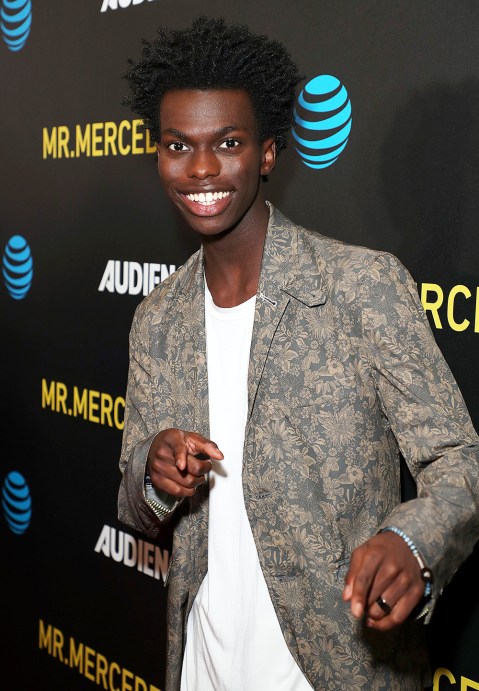 Tim Johnson Jr. — Photos Of The Singer – Hollywood Life