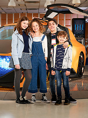 ‘Fast Layne’ — Photos Of The New Disney Channel Miniseries – Hollywood Life