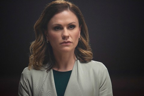 ‘Flack’ — Photos Of The Show – Hollywood Life