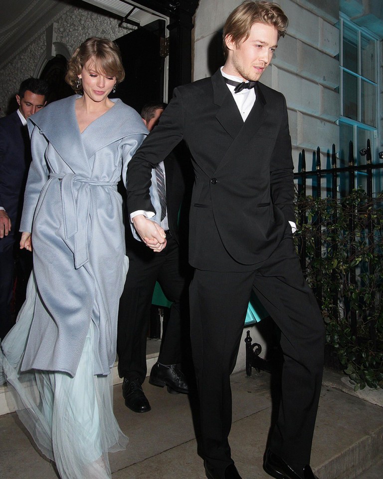 Taylor Swift’s Ex Joe Alwyn Makes First Public Appearance in 6 Months ...