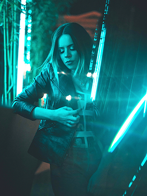 Drew Ryn: Photos Of The Singer – Hollywood Life