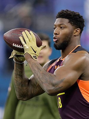 Josh Allen: Pics Of The Defensive End/Pass Rusher – Hollywood Life