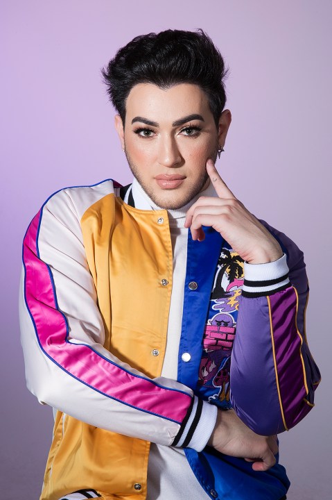 Manny MUA: Exclusive Portraits Of The Beauty Guru – Hollywood Life
