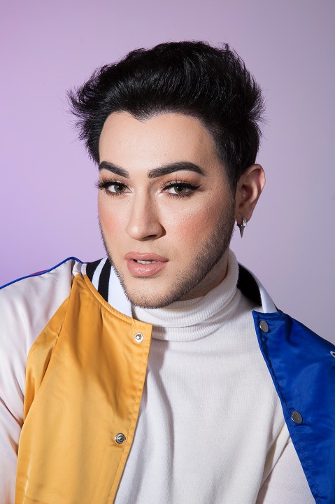 Manny MUA: Exclusive Portraits Of The Beauty Guru – Hollywood Life