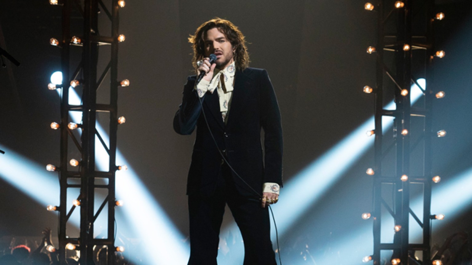 A Decade After First Captivating Audiences On ‘American Idol,’ Adam ...