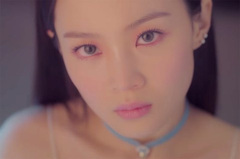 Lee Hi — Photos Of The K-Pop Singer – Hollywood Life