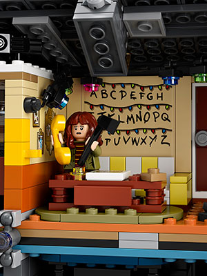 LEGO Stranger Things Set: See Detailed First Look – Hollywood Life