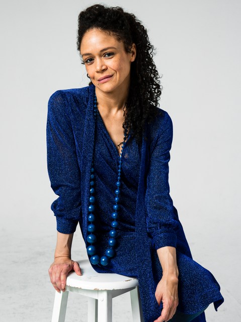 Amber Gray — Pics Of The Actress – Hollywood Life