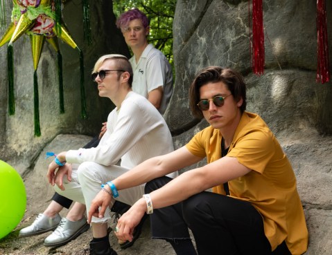 Dreamers — Pics Of The Band – Hollywood Life