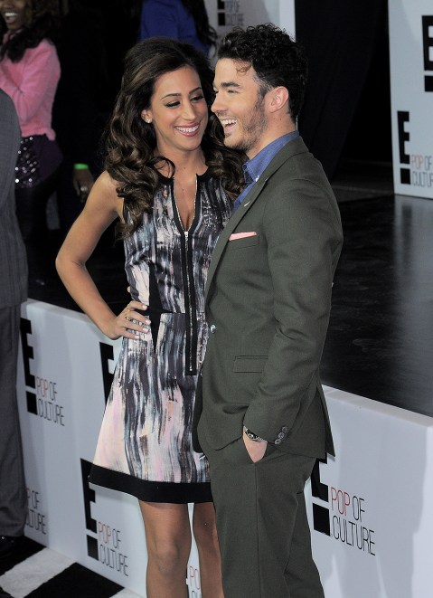 Jonas Brothers Couples: Photos of Kevin, Joe & Nick With Their Wives ...