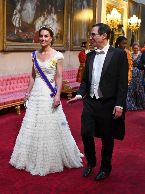 Buckingham Palace State Dinner — Photos – Hollywood Life