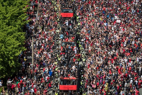 Toronto Raptors Parade 2019: Photos & Highlights From The Celebration ...