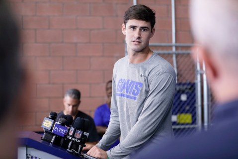 Daniel Jones: Pics Of The NFL Quarterback & New York Giants Starter ...